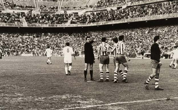 Perseguido por Franco y ETA: la historia del árbitro que lo cambió todo ...
