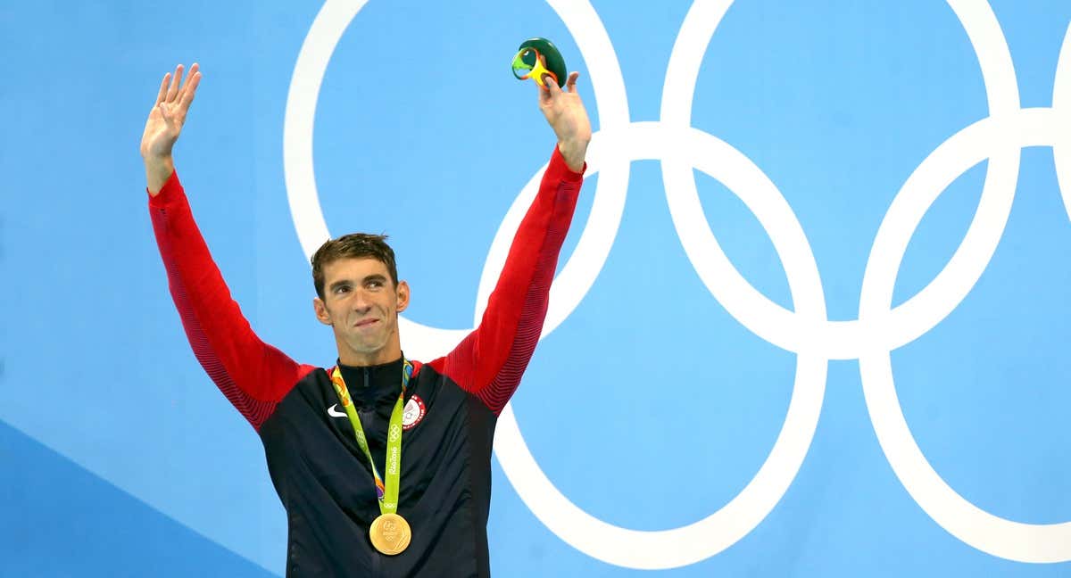 Michael Phelps se abre en canal 22 años después: ataques de pánico ...