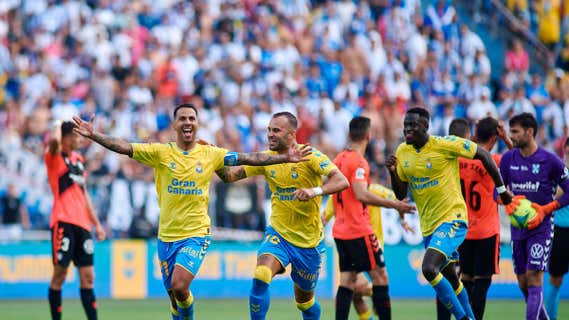 Jonathan Viera, Roque Mesa y Álvaro González se unen a Jesé en el Johor ...